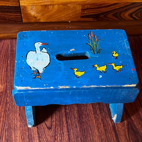 Handmade | Accents | Vintage 95s Hand Painted Foot Stool Ducks Goose ...